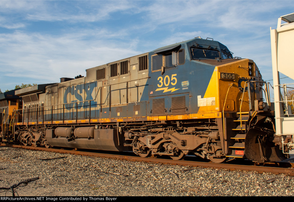 CSXT 305